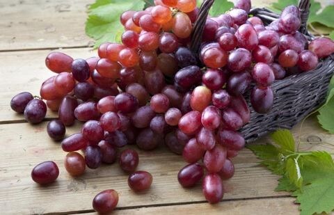 Grapes Red Almost 900 gr price in Kuwait | Carrefour Kuwait ...