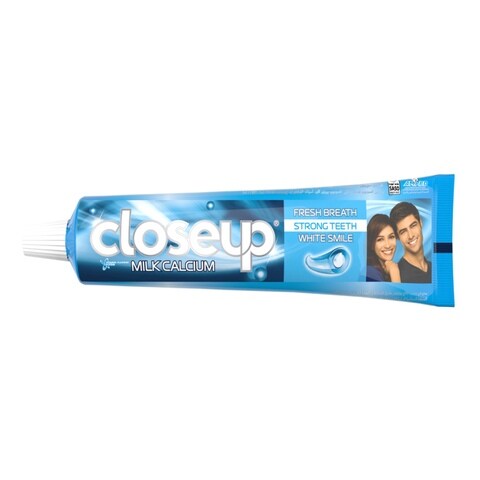 Closeup Toothpaste For Whiter Teeth Multi-Nutrient Action Milk Calcium ...