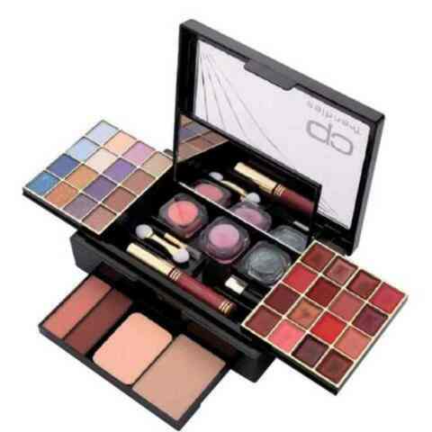 Cp Makeup Kit | Saubhaya Makeup