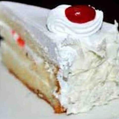 Buy White Forest Cake Slice Online - Carrefour Kenya